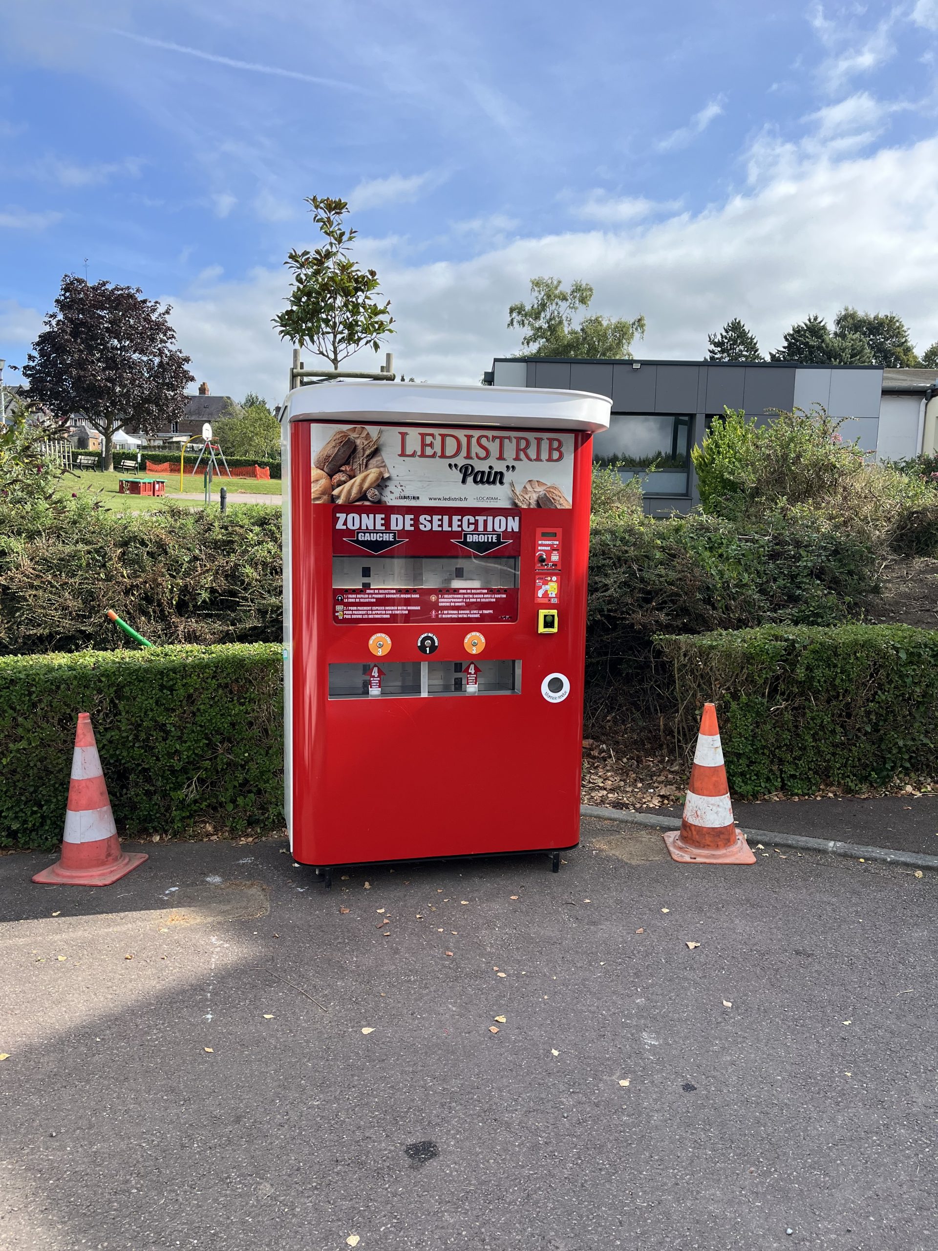 Livraison et Installation d'un Distributeur Automatique de Pain à ...